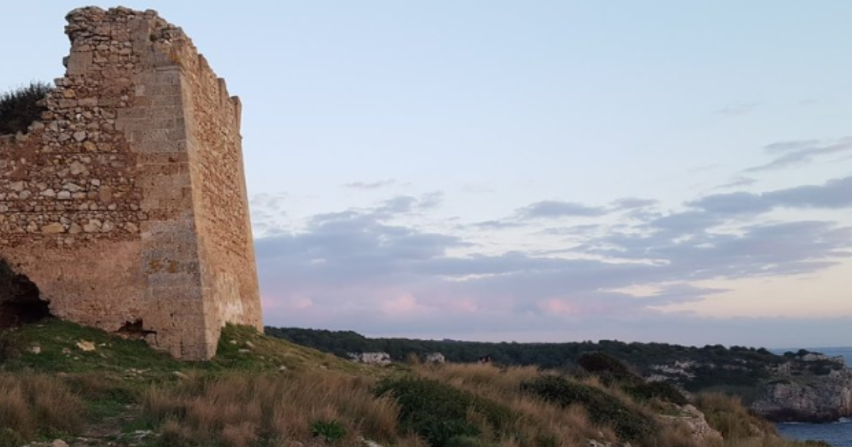 La Torre di Uluzzo nella magica terra del Salento - PuntaProsciutto.com