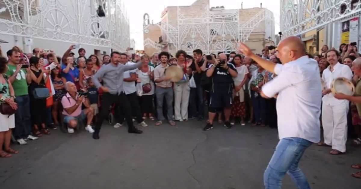 La Danza delle Spade a Torrepaduli - PuntaProsciutto.com